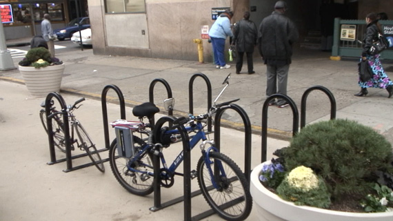 Finally! First Bike Corral in New York City – CHEKPEDS