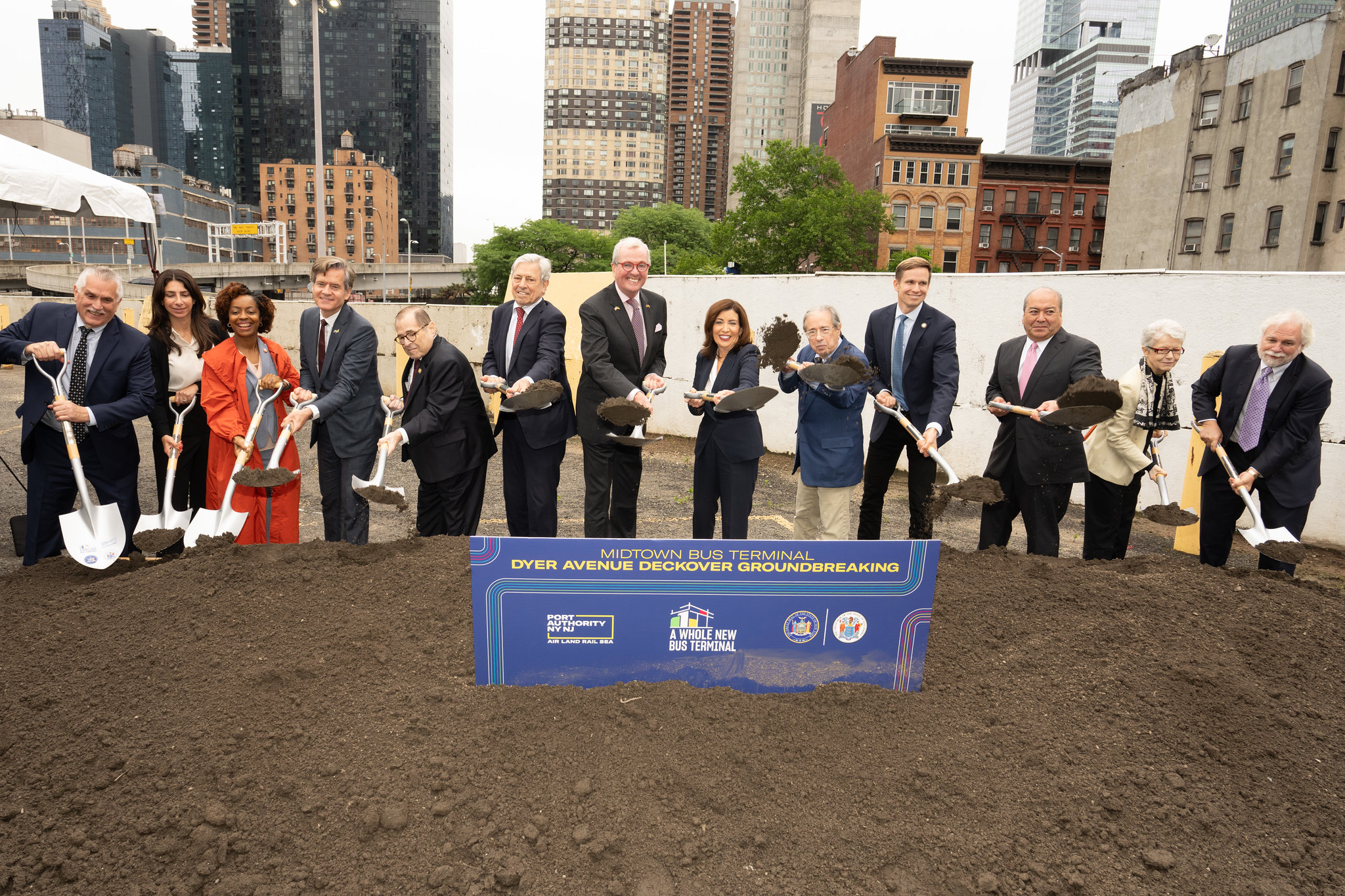 Port Authority construction starts - for real - CHEKPEDS